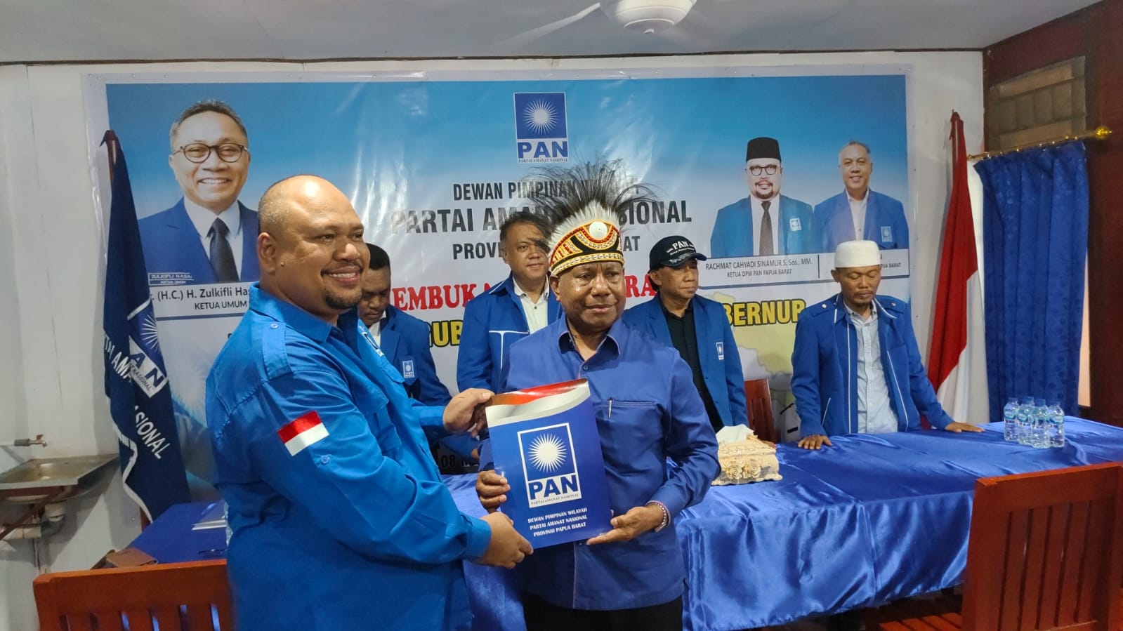 Daftar di DPW PAN, Dominggus Mandacan: Minggu Ini Saya Umumkan Wakil ...