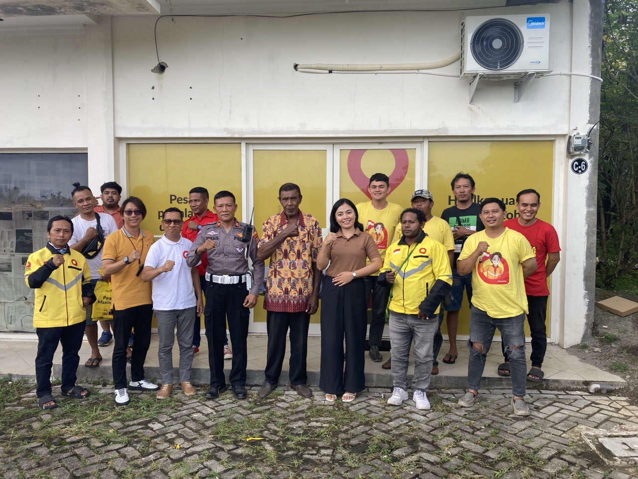 Maxim Resmi Buka Kantor Operasional di Manokwari, Hadirkan Layanan ...