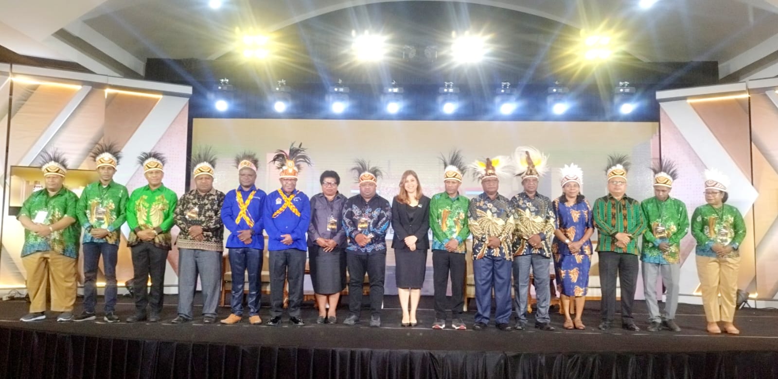 Debat Publik Perdana Pilkada Pegaf 2024 Fokus Mewujudkan Kesejahteraan ...