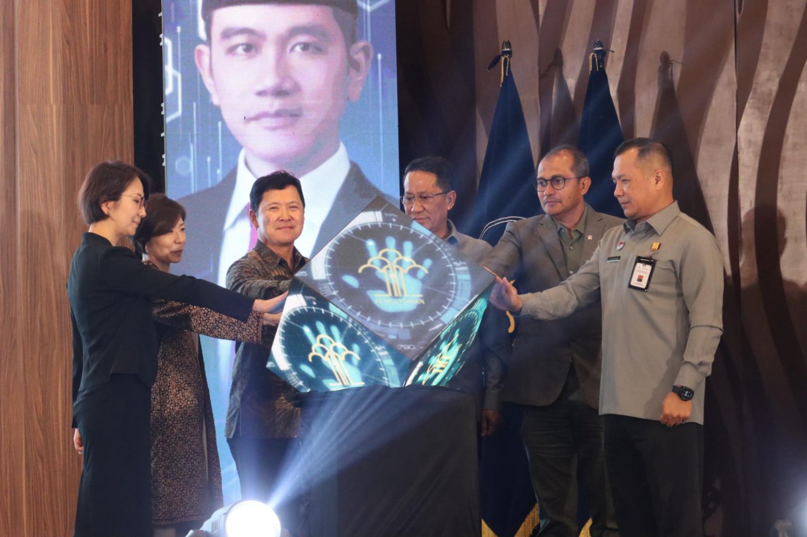 Menkum Supratman: Semakin Mudah Menyusun Peraturan Perundang-undangan ...