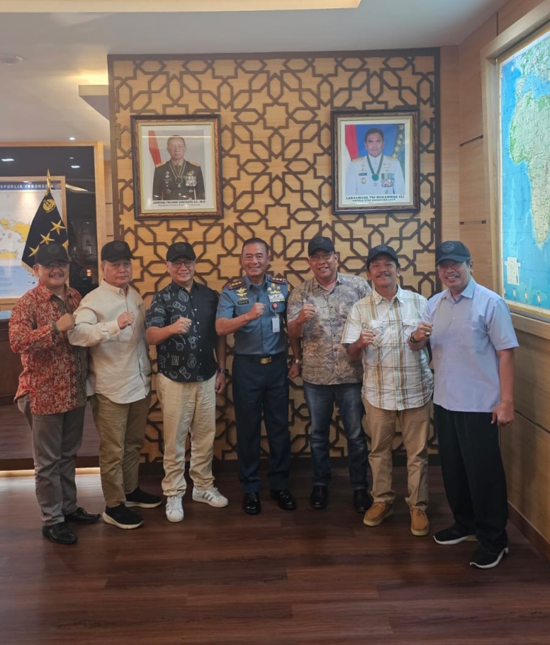 Sinergi Media dan TNI AL, PWI Jaya Kunjungi Mako Armada RI - KLIKPAPUA