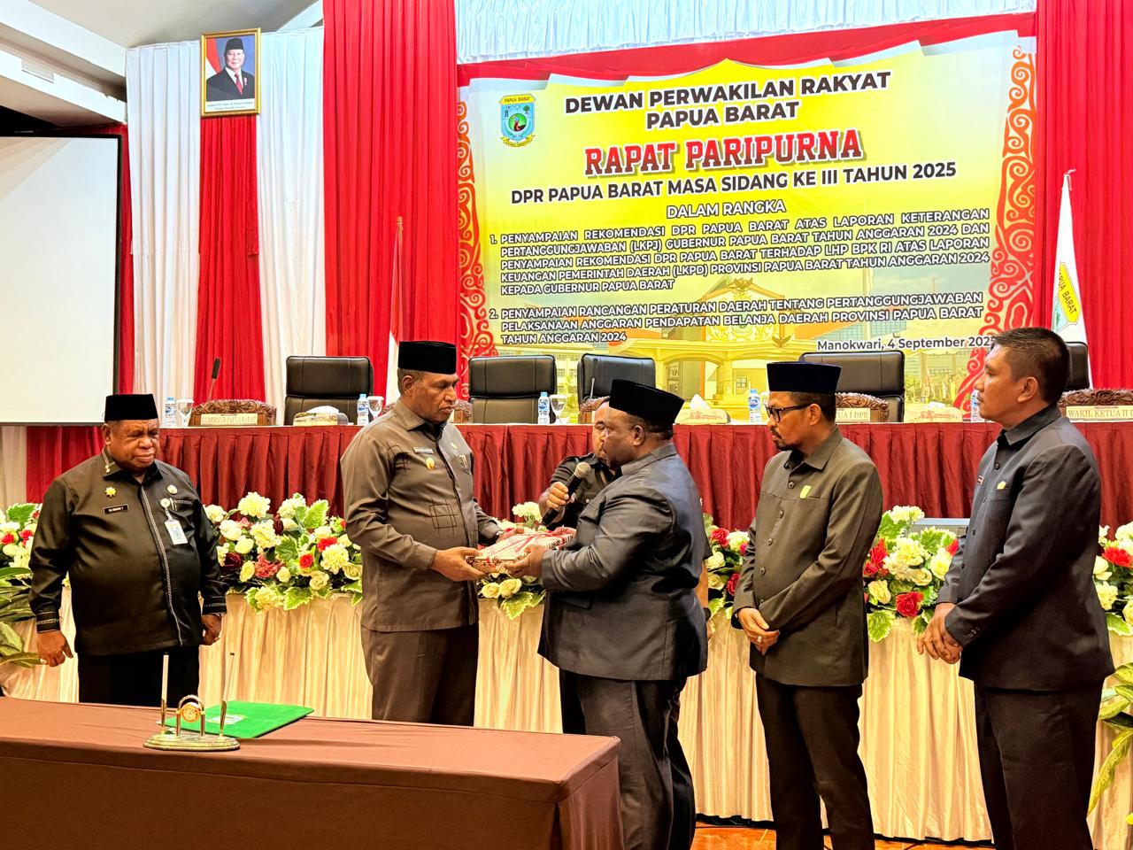DPR Papua Barat Temukan Selisih Rp 1,7 Triliun dalam LKPJ Gubernur 2024 ...