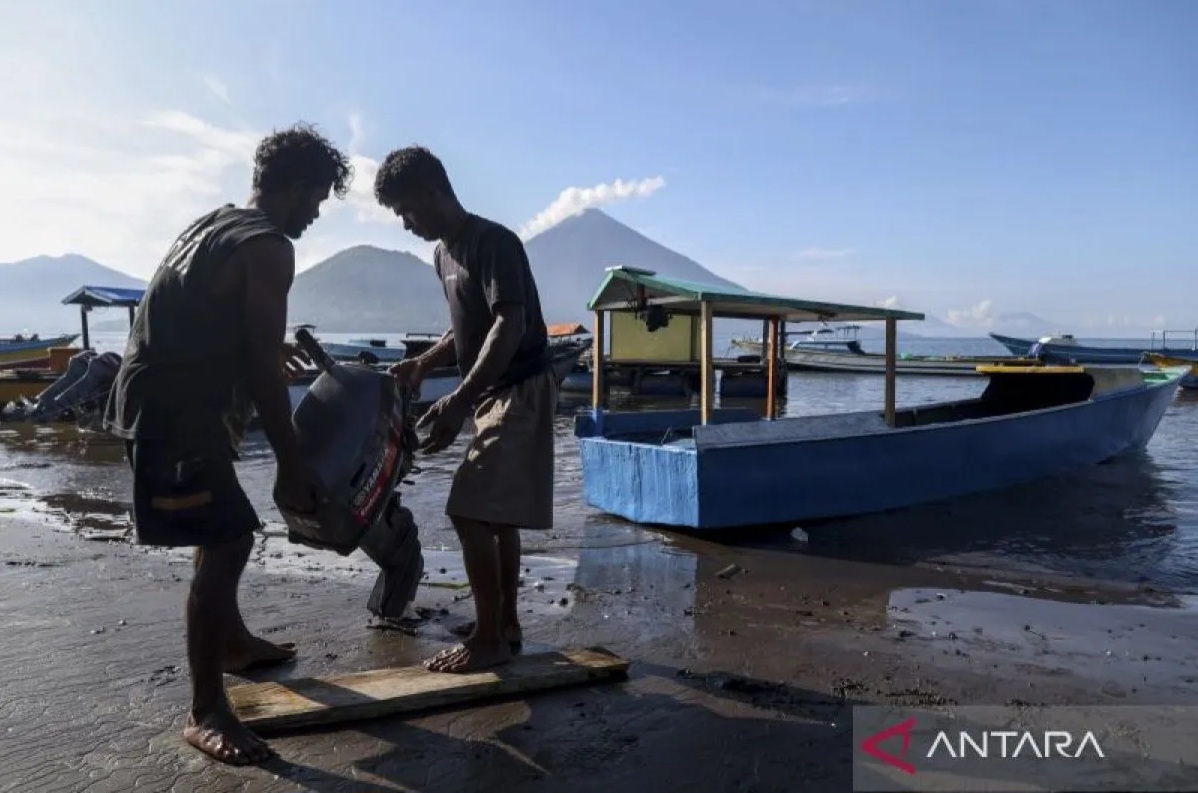 Memberdayakan pesisir lewat Kampung Nelayan Merah Putih - Sumber ...