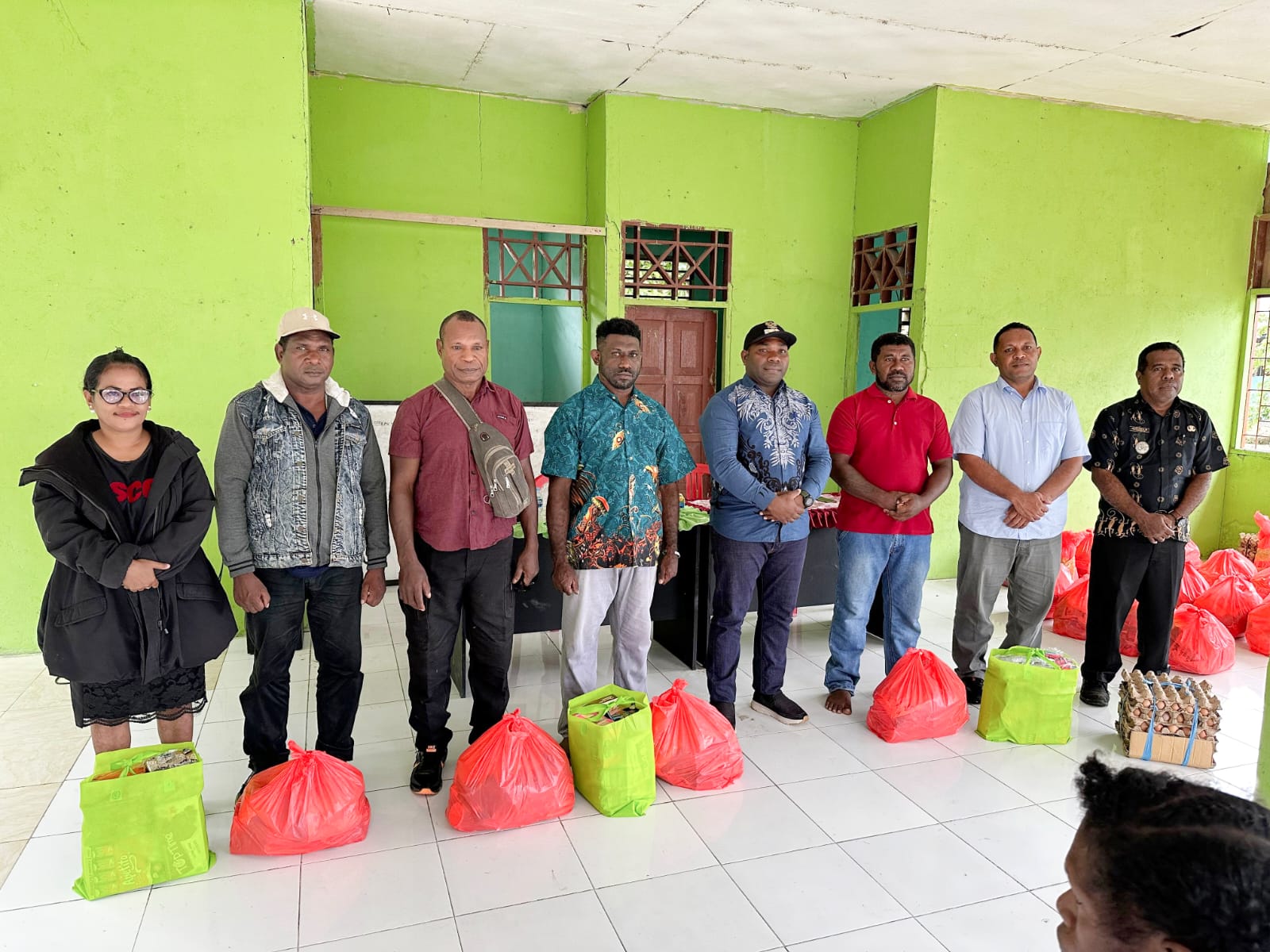 Safari Natal Perdana, Wabup Kaimana Serap Aspirasi di Lima Kampung ...